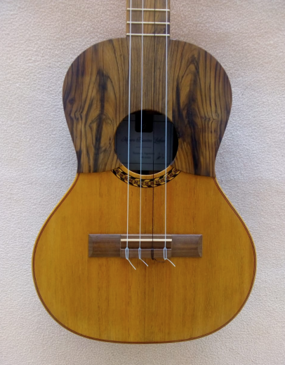 Cuatro Venezolano de Luthier - Modelo tradicional 02 ...