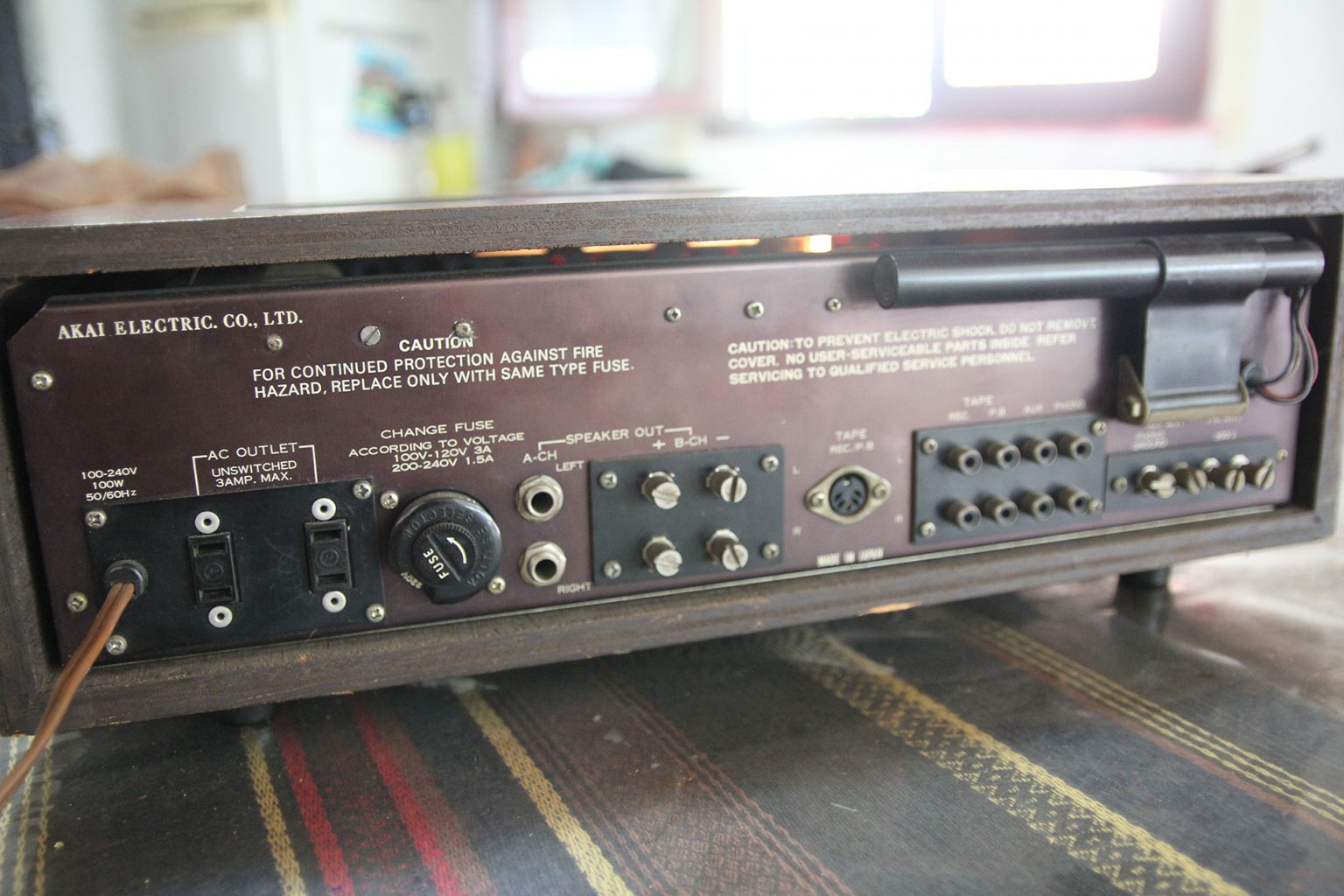 Amplificador Vintage Akai Aa 6300 - Beautifulinstrument.com