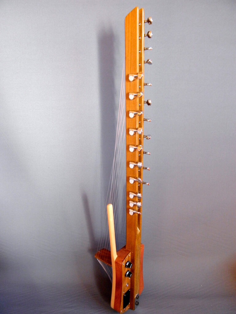 Electric Kora, active circuit with Fishman piezoelectric, volume and ...