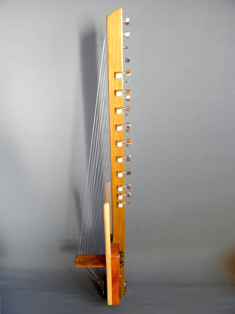 Electric Kora, active circuit with Fishman piezoelectric, volume and ...